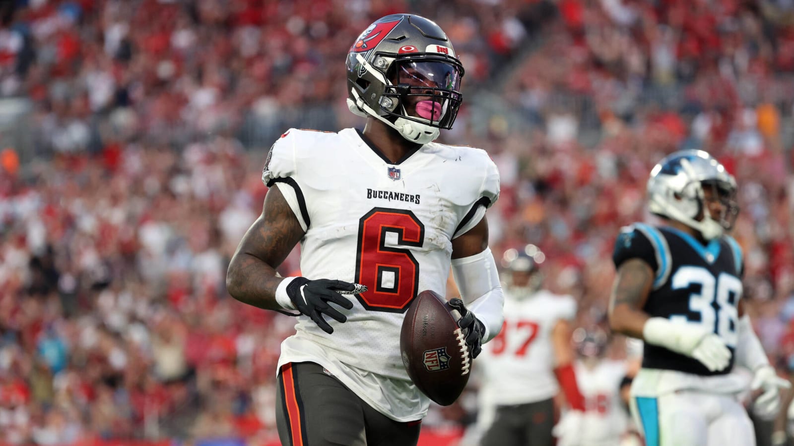 Le’Veon Bell Making NFL Comeback, Wants to Play for Steelers | Yardbarker