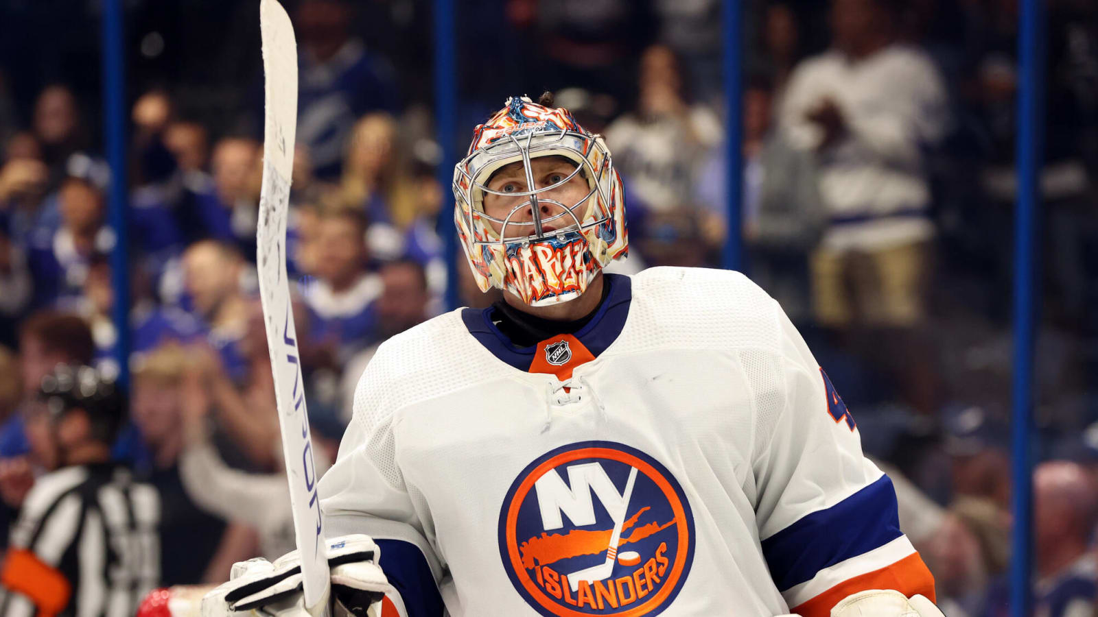 Varlamov Strong, Islanders Not So Much In Loss To Lightning | Yardbarker