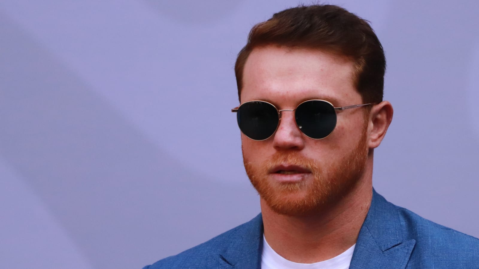 Canelo Shows Off His Insane Power – ‘Berlanga About To Go To Sleep ...