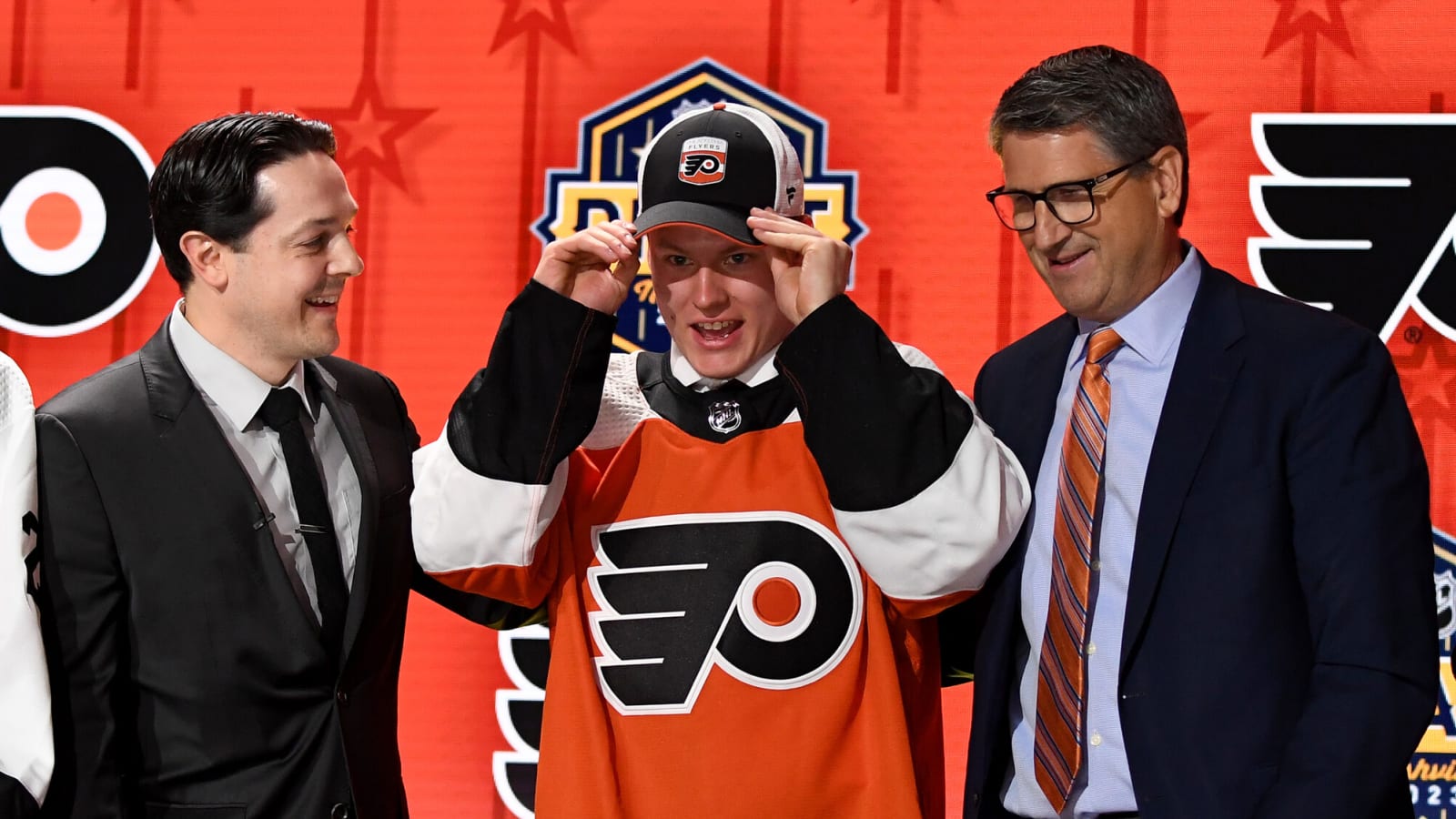 Michkov is NOT Flyers’ Savior, but Part of Their Solution | Yardbarker