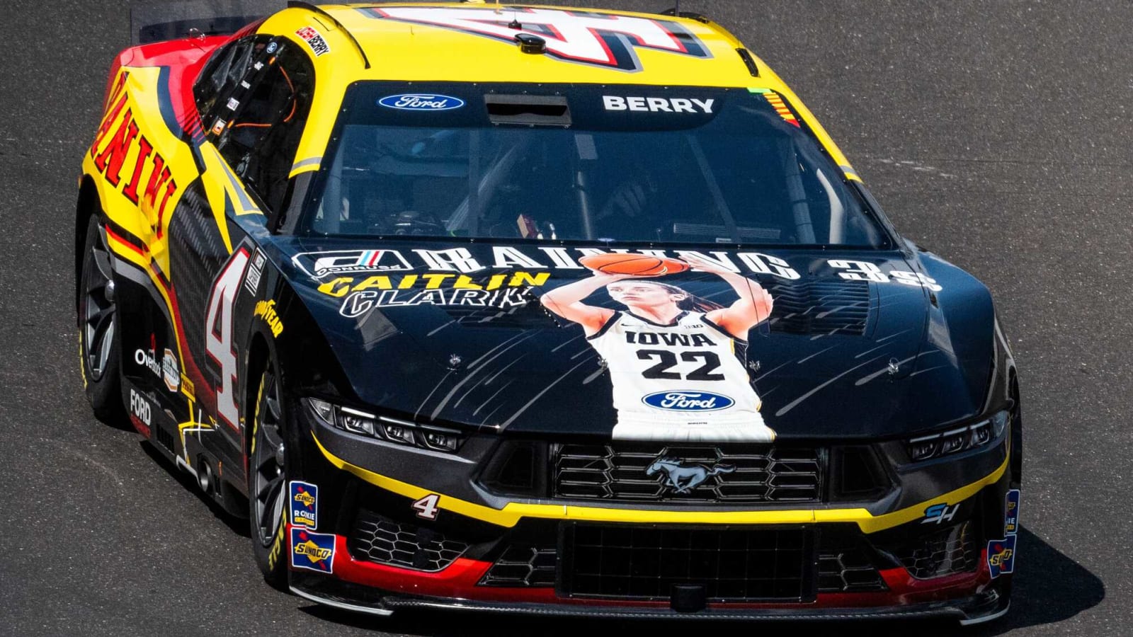 Caitlin Clark reacts to NASCAR paint scheme featuring her likeness ...