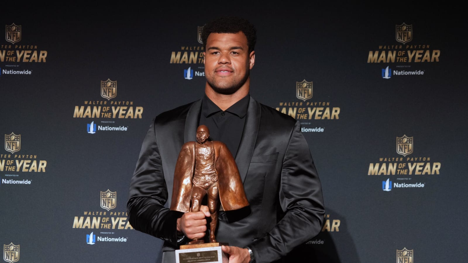 NFL HONORS REACTION: Lamar Jackson for MVP, Armstead wins MOTY | Yardbarker