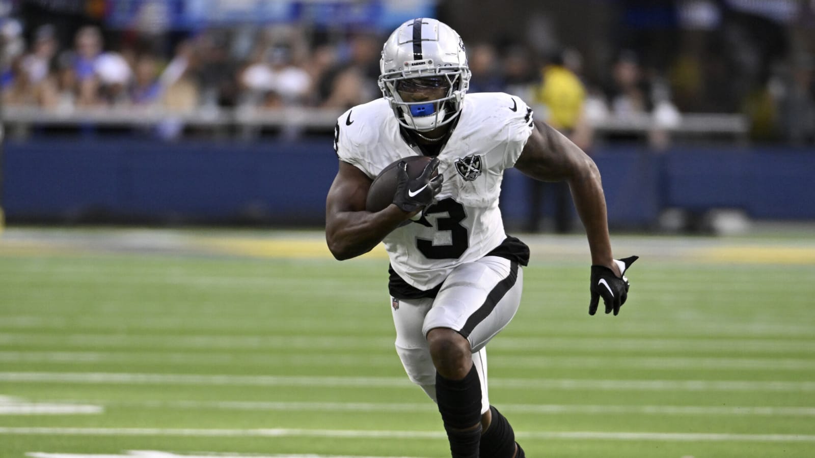 Las Vegas Raiders Must End The Zamir White Experiment; Keep Feeding ...