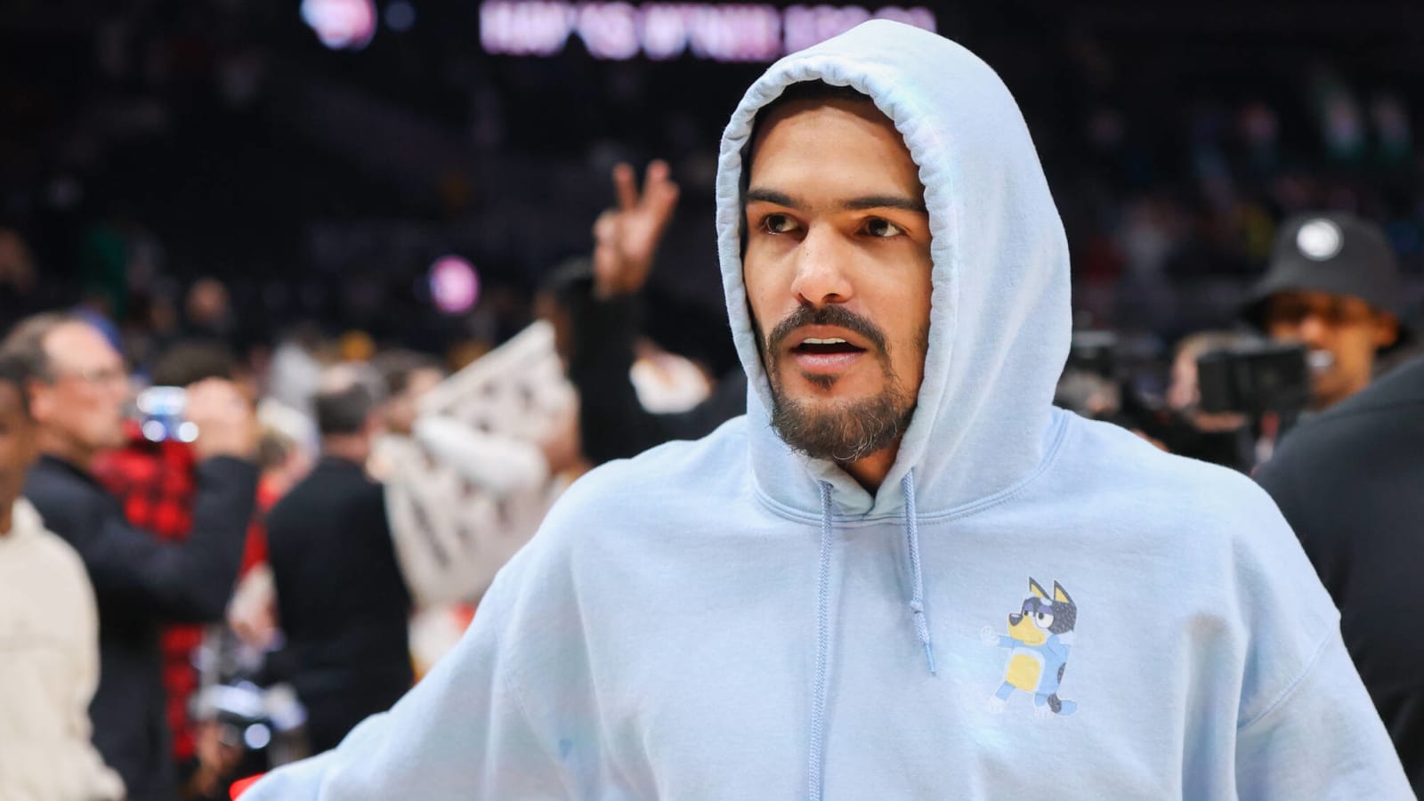 Reporter links Lakers to Hawks All-Star in offseason | Yardbarker