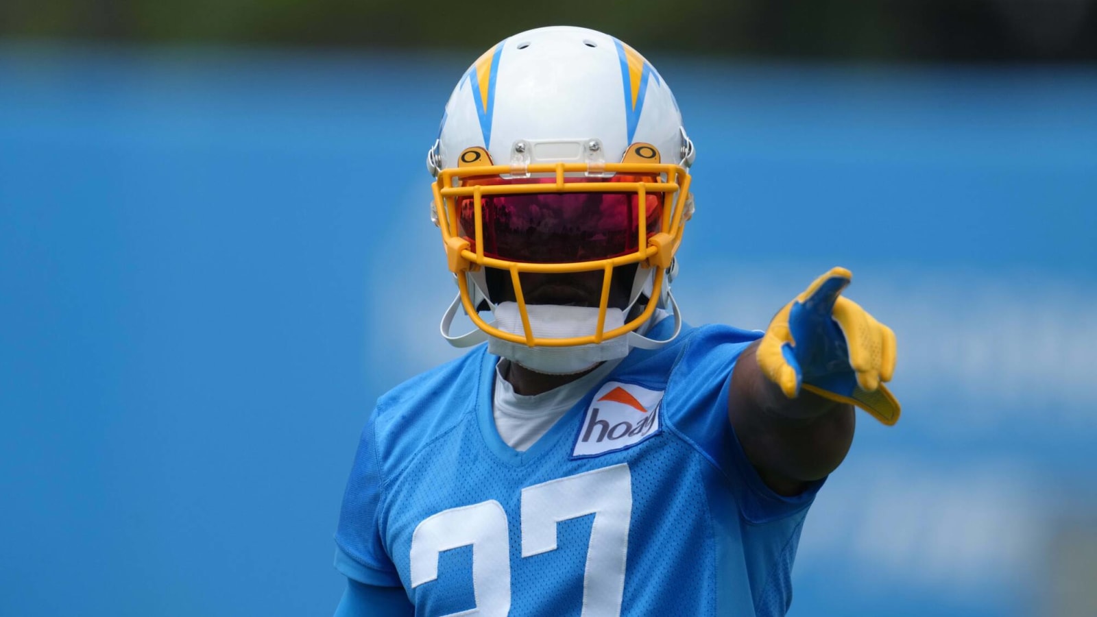 J.C. Jackson born with 'extra bone' in ankle, prompting surgery ...