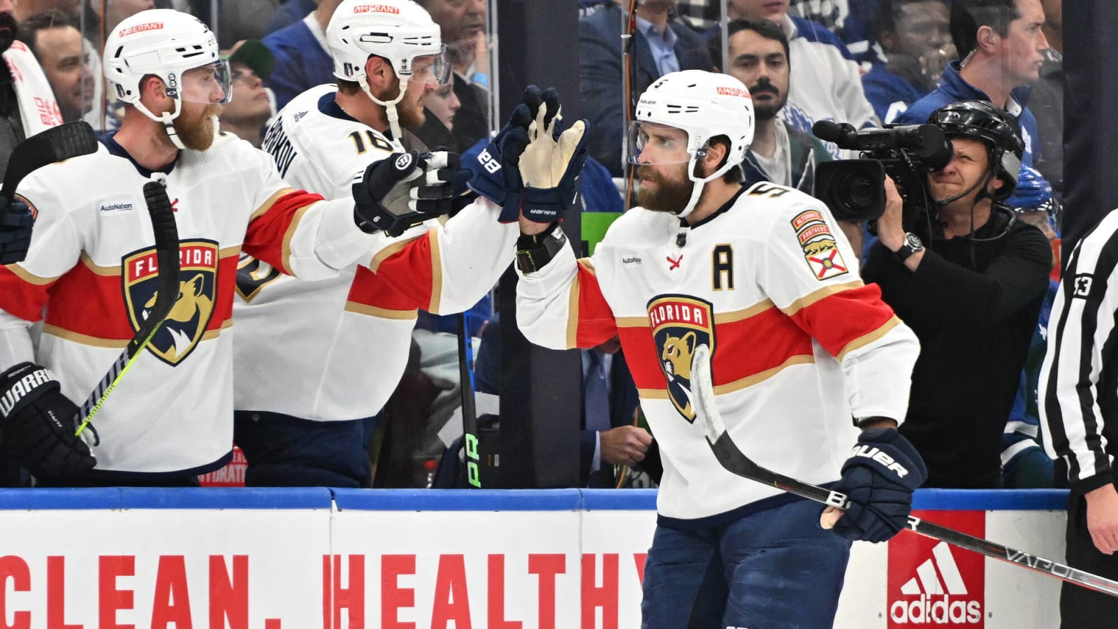 Two SOG props for Game 2 of Florida-Carolina | Yardbarker