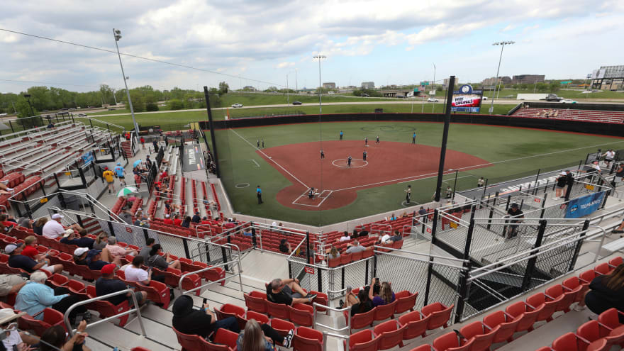 College Softball: Breaking News, Rumors & Highlights | Yardbarker