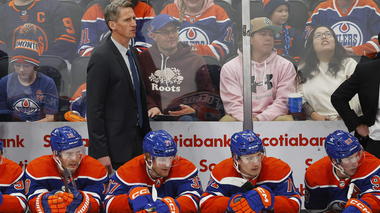 Oilers’ Line Blending Exposed in Blowout Loss to Maple Leafs | Yardbarker