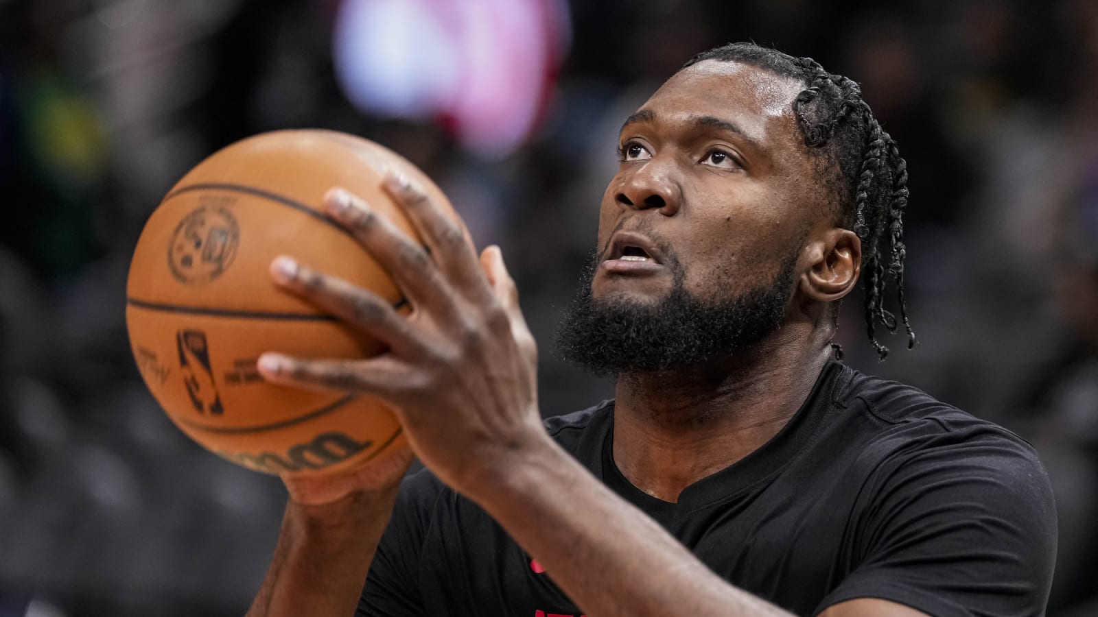 Toronto Signs Bruno Fernando Ahead Of Training Camp | Yardbarker