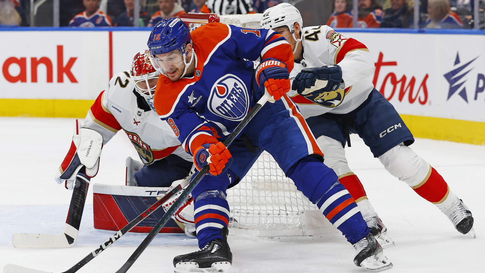 Worrying Scene In Edmonton As Zach Hyman Takes Slap-Shot To The Face ...