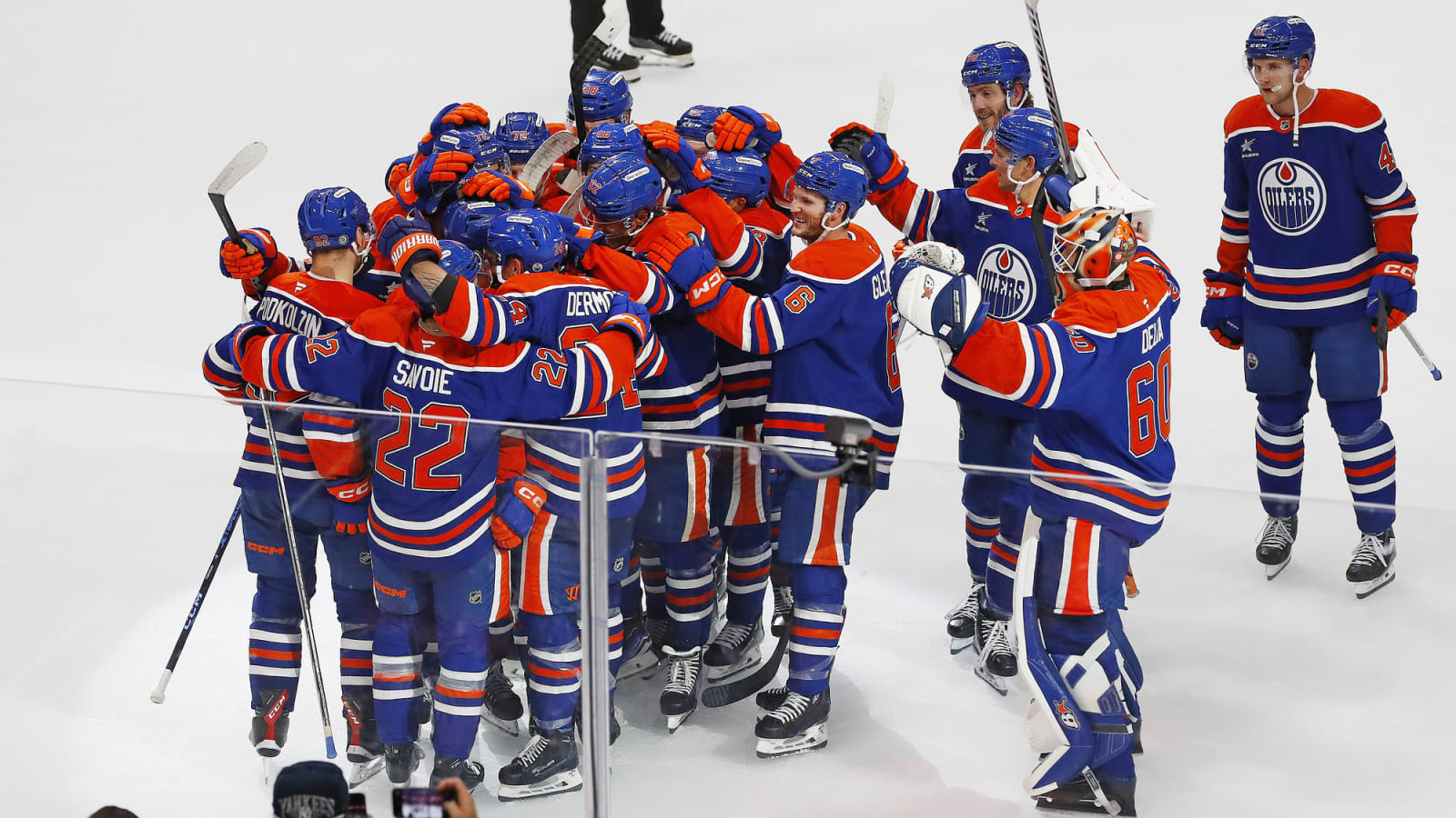 Oilers Ice Interesting Lineups for Split Preaseason Games | Yardbarker