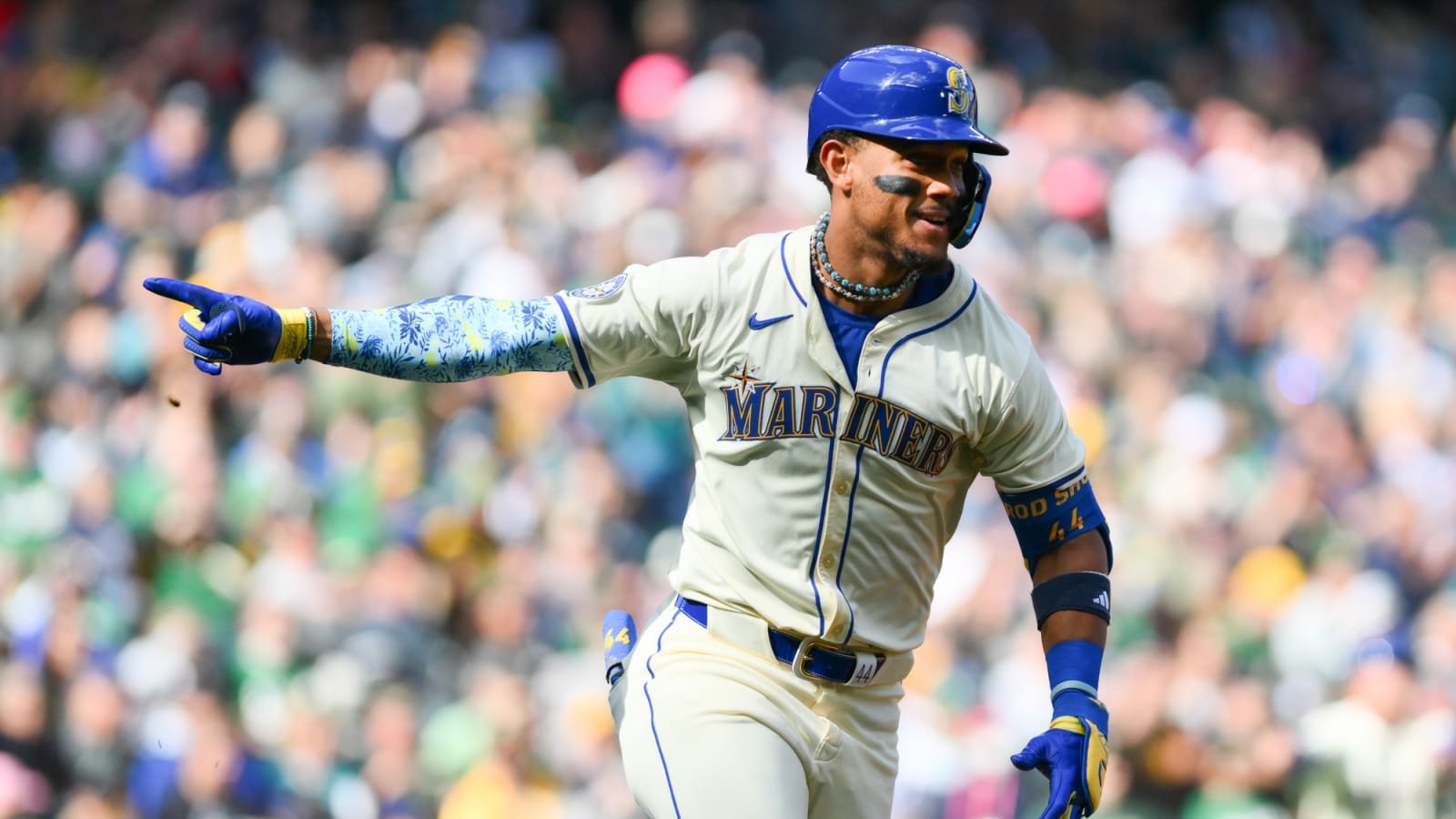 Mariners Only Hope in 2025 is Having a Bounce Back Roster | Yardbarker