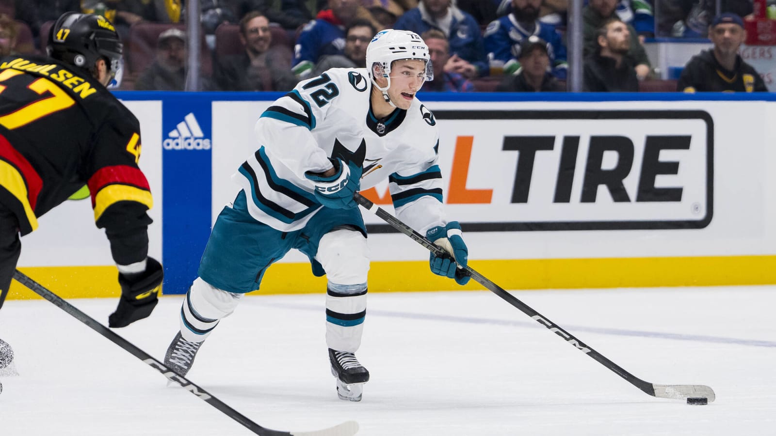 Eklund Wins It, Hertl Hattie! Sharks Complete Comeback in 5-4 OT Win ...