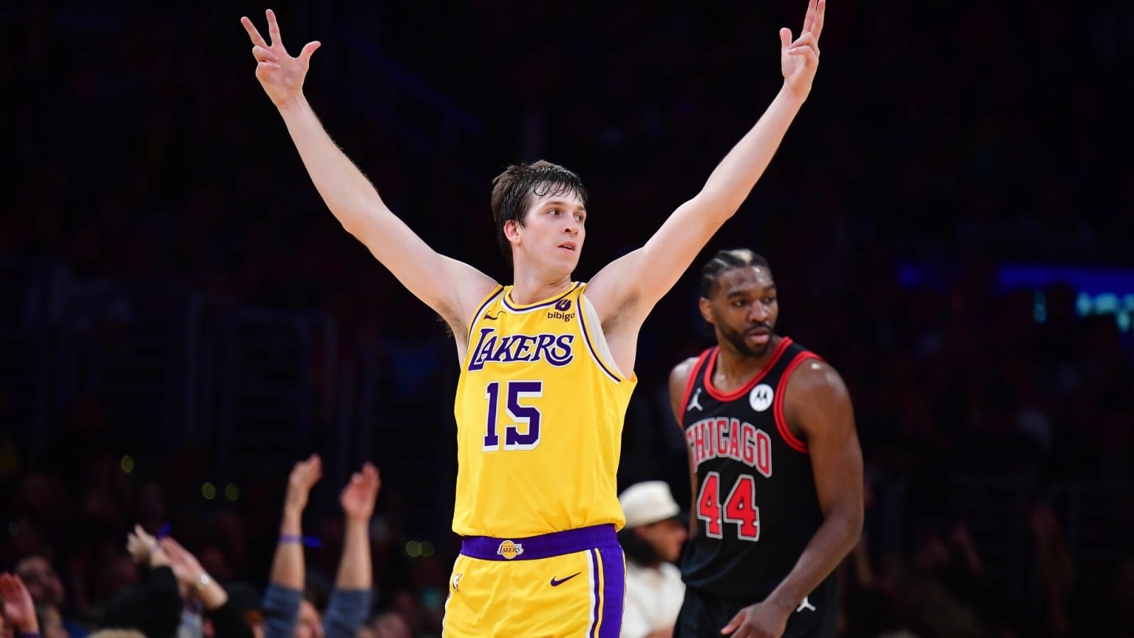 Lakers Fans React After Scoring 141 Points In Win Over Chicago Bulls ...