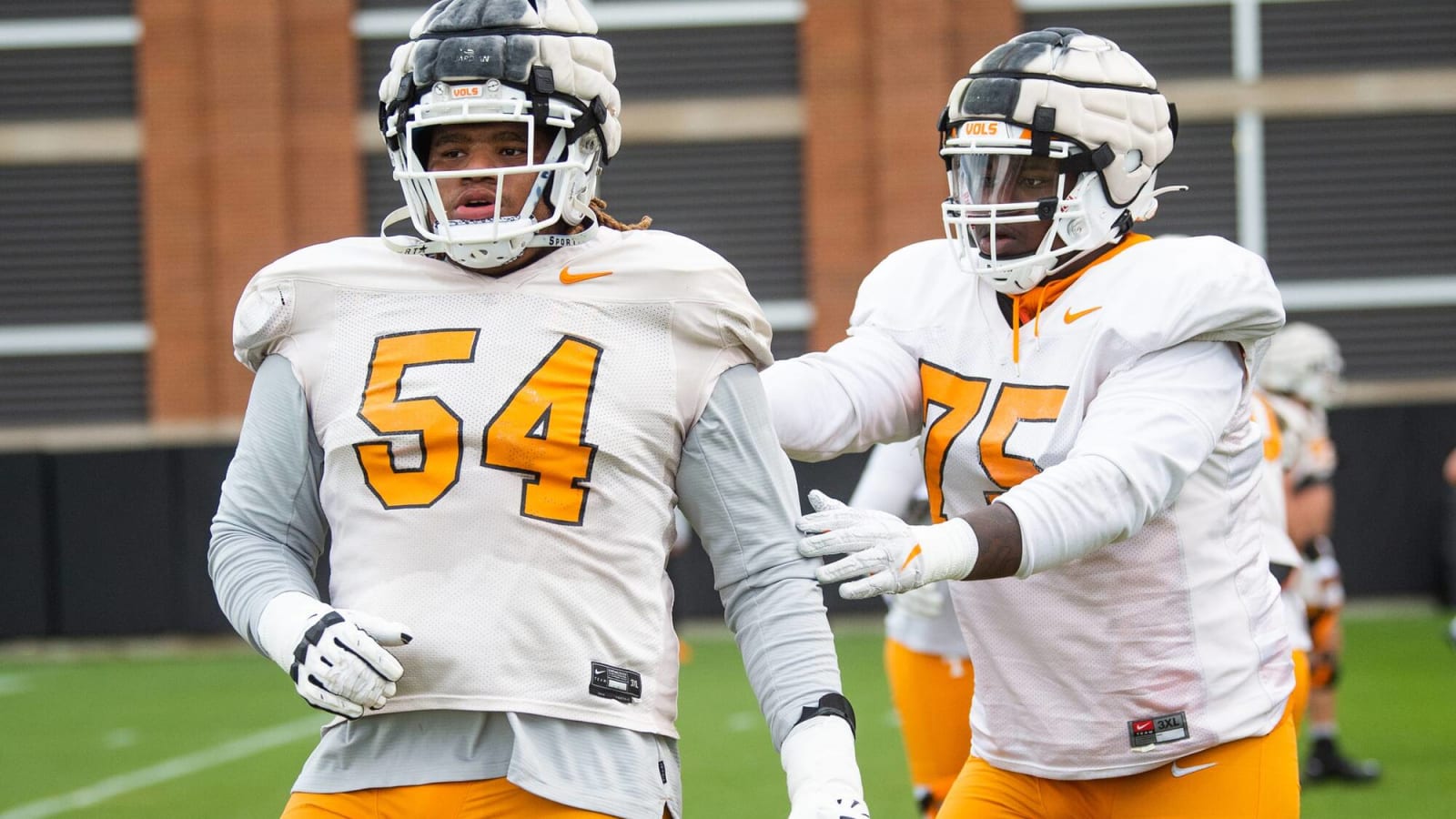Cryptic tweets from key Tennessee Vols player have some fans concerned ...