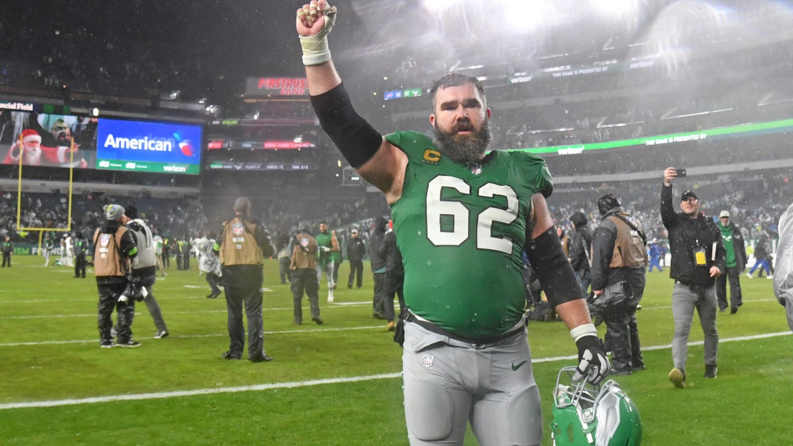 Eagles' Jason Kelce pumps up fans with playoff hype video | Yardbarker
