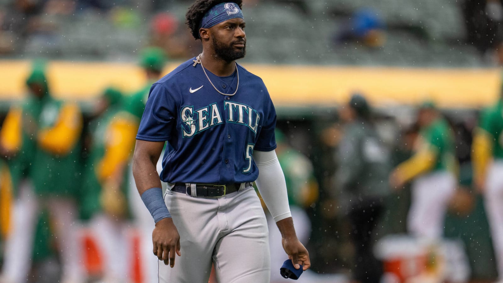 Yankees claim left-handed hitting outfielder off of waivers and DFA ...