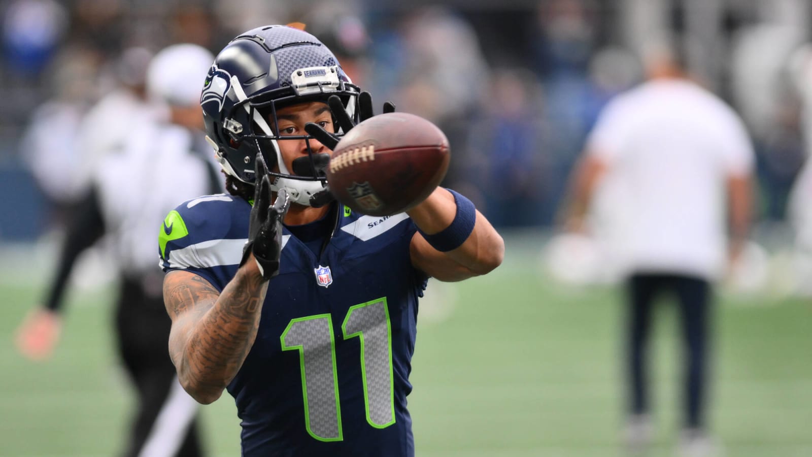 Look of the Day for Thursday, Nov. 30: Jaxon Smith-Njigba is catching ...