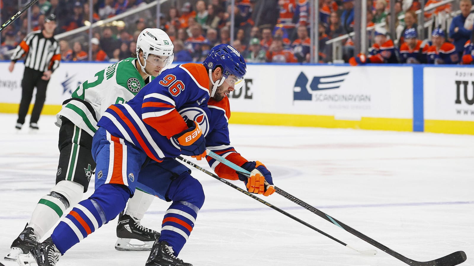 Instant Reaction: Jake Walman shines in Oilers debut as they hold on to ...