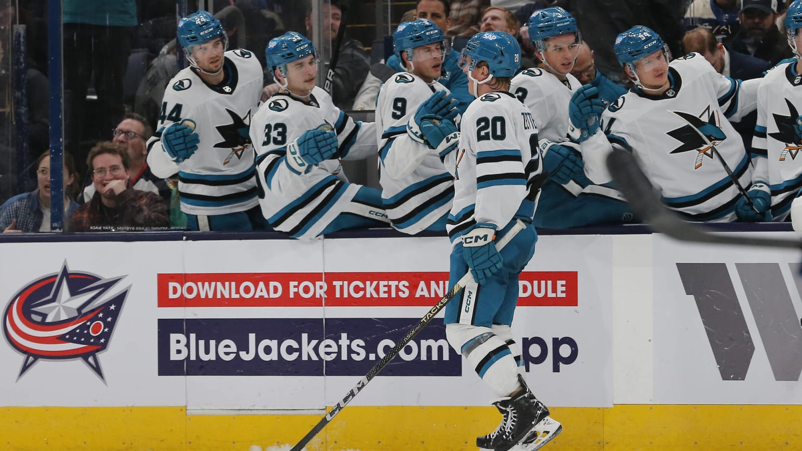 Sharks Double Jackets Up in Shots, Still Lose 4-2 | Yardbarker