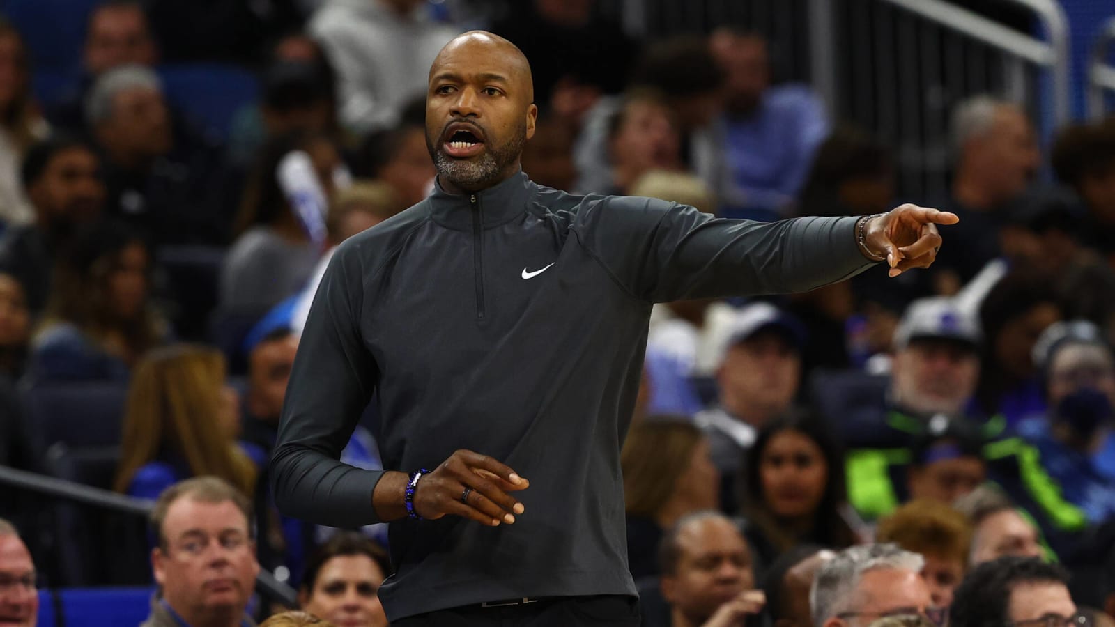 Magic’s Mosley, Timberwolves’ Finch earn Coach Of Month honors | Yardbarker