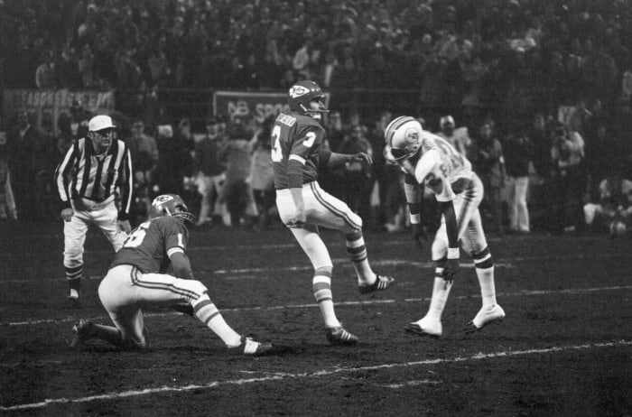 The most memorable missed field goals in NFL history | Yardbarker