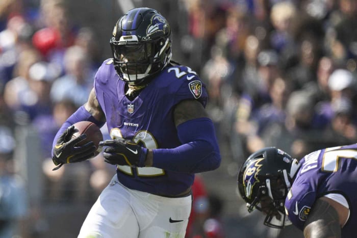 Every NFL player to score 100 or more touchdowns | Yardbarker