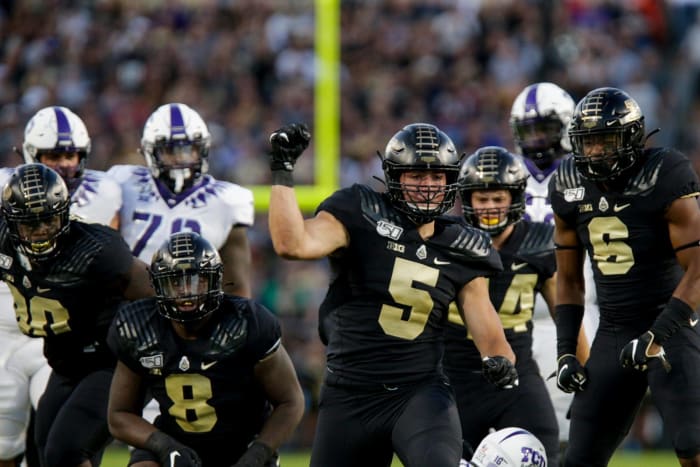 The best defensive players in college football for the 2021 season ...