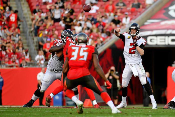 How athletes are helping out during the COVID-19 pandemic | Yardbarker