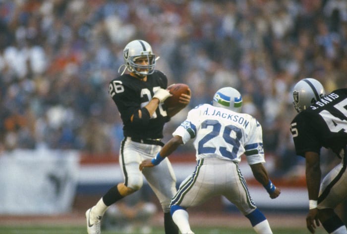 How franchises did in their first seasons after relocating | Yardbarker