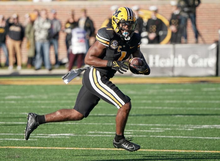 NFL prospects who helped their draft stock most in 2021 | Yardbarker