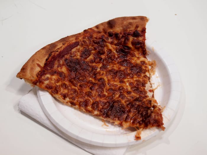 11 ballpark foods that never miss and 11 that we never want to eat ...