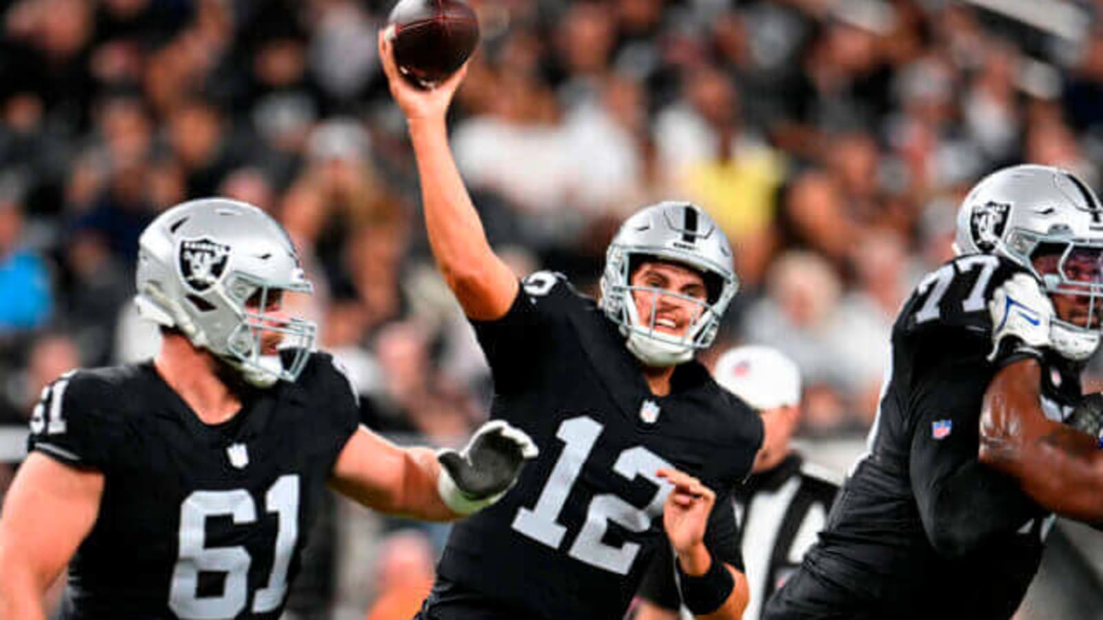 Raiders Fear Aidan O’Connell Suffered Season-Ending Leg Injury | Yardbarker