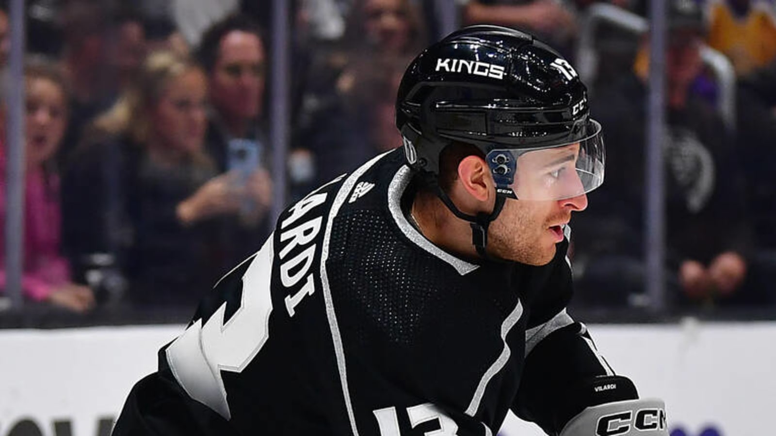 Jets’ Vilardi calls out Kings’ Lizotte: ‘It’s a stupid play’ | Yardbarker