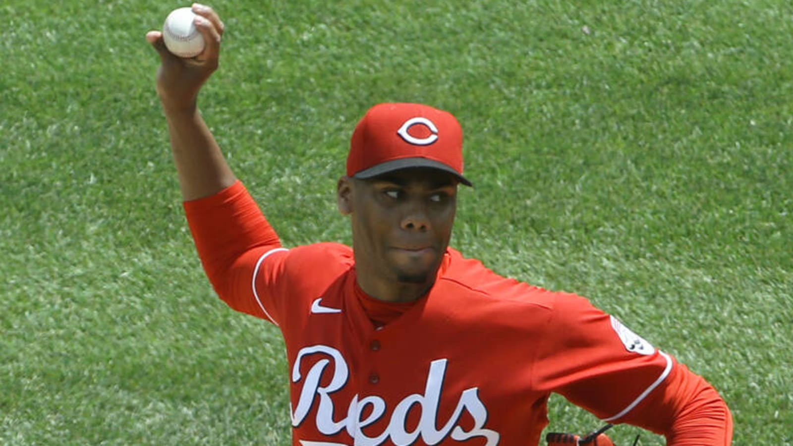 Pirates beat Reds 1-0 without recording a hit | Yardbarker