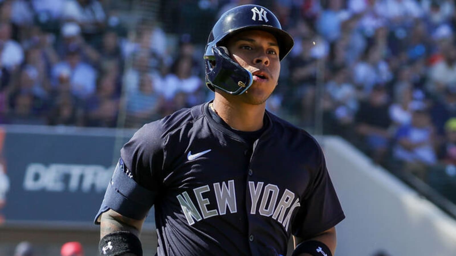 Yankees’ infield prospect injured during pre-game, undergoing further ...