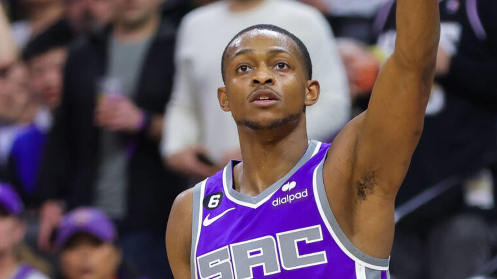 Kings' Fox explains why he 'can't watch' a college basketball game ...