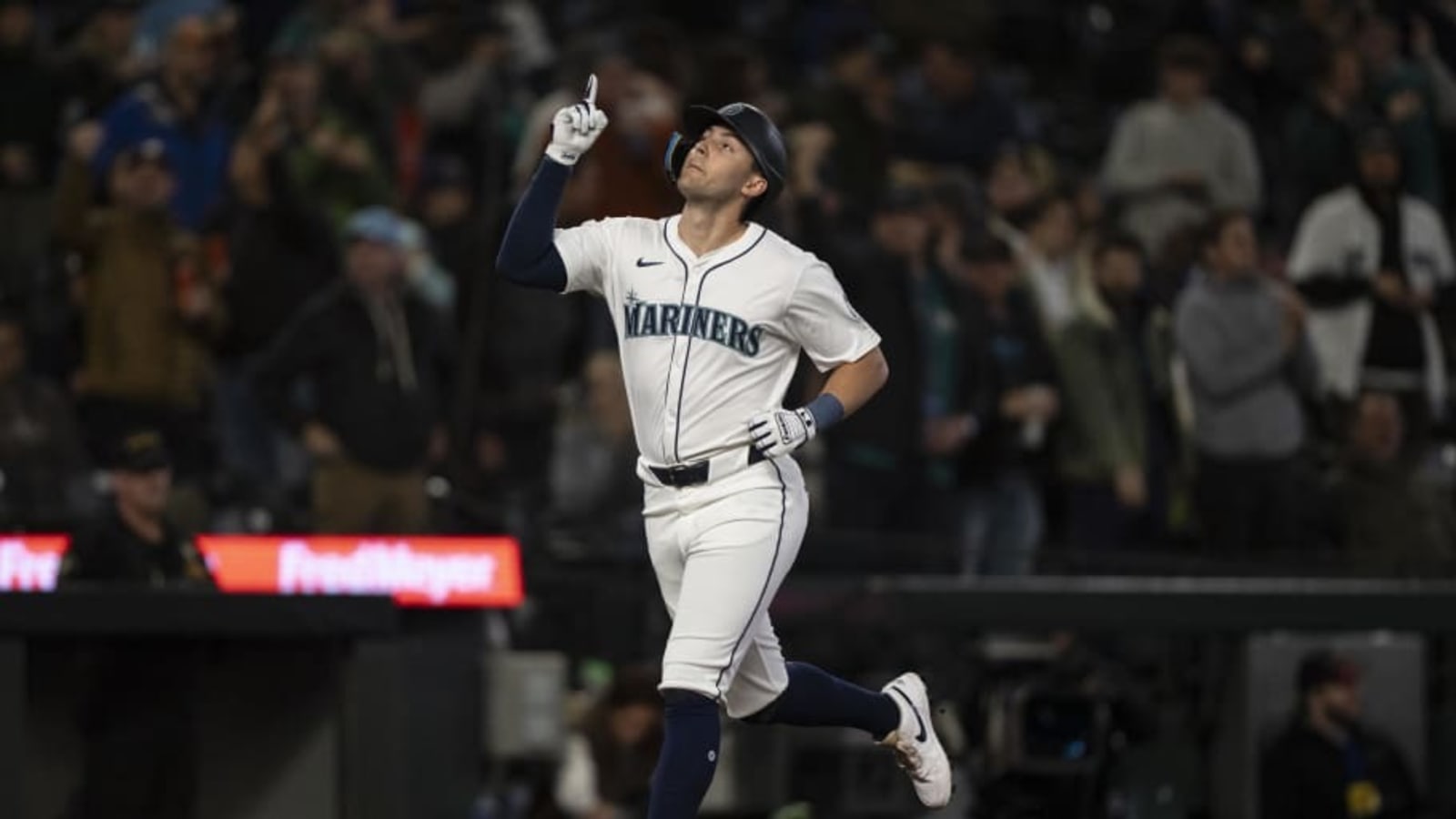 Seattle Mariners Outfielder Posting Incredible Numbers on Rehab ...