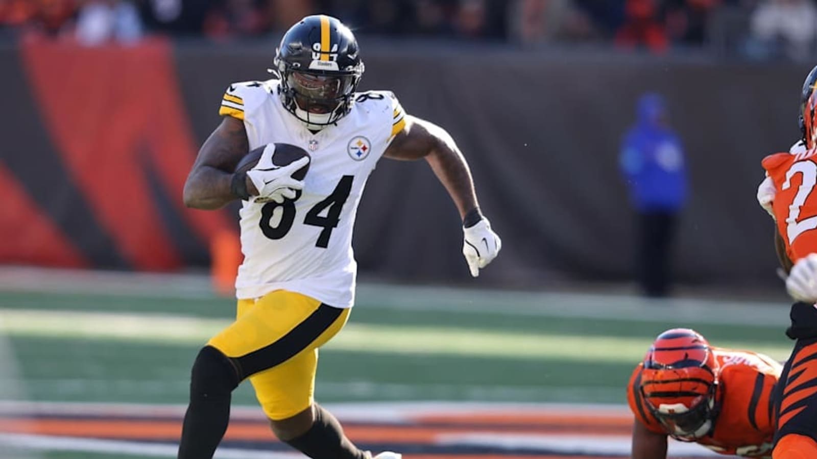 Cordarrelle Patterson Rips Steelers Over Birthday Post | Yardbarker