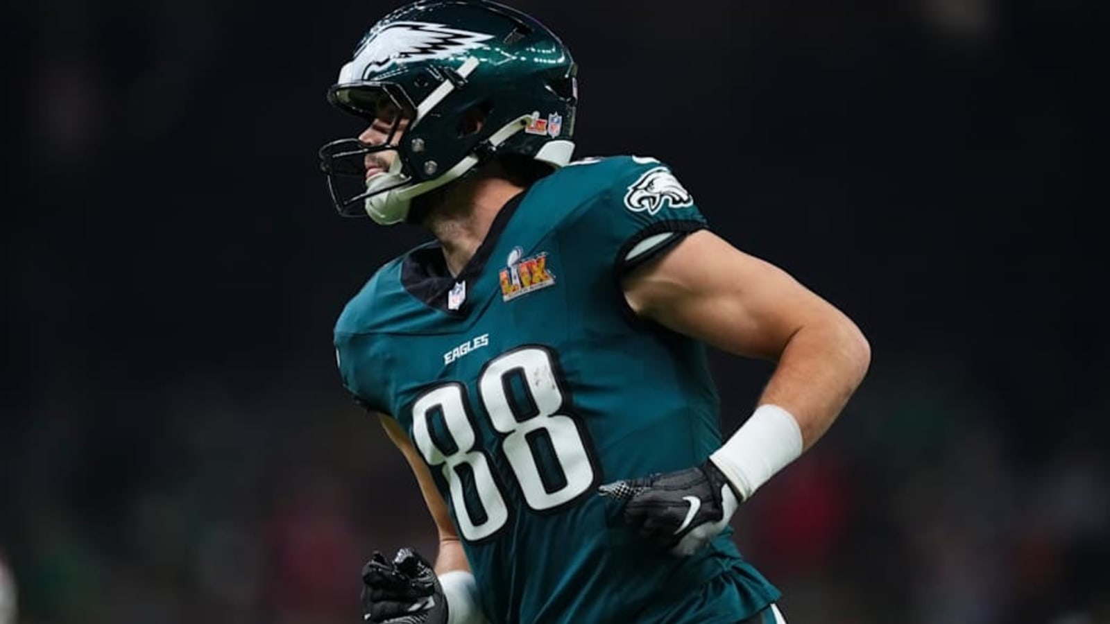 Eagles' latest free agent signing will only fuel Dallas Goedert trade ...