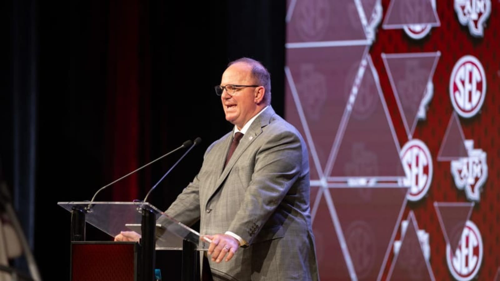 Texas A&M Coach Mike Elko Sees 'Critical Role' For Aggies 5-Star ...