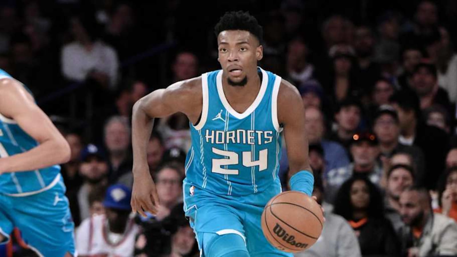Spread & Over/Under Predictions for Hornets at Rockets | Yardbarker