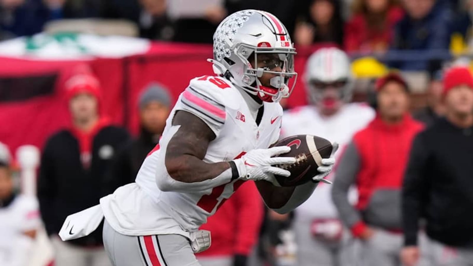 Former Ohio State Running Back Enters The Transfer Portal | Yardbarker