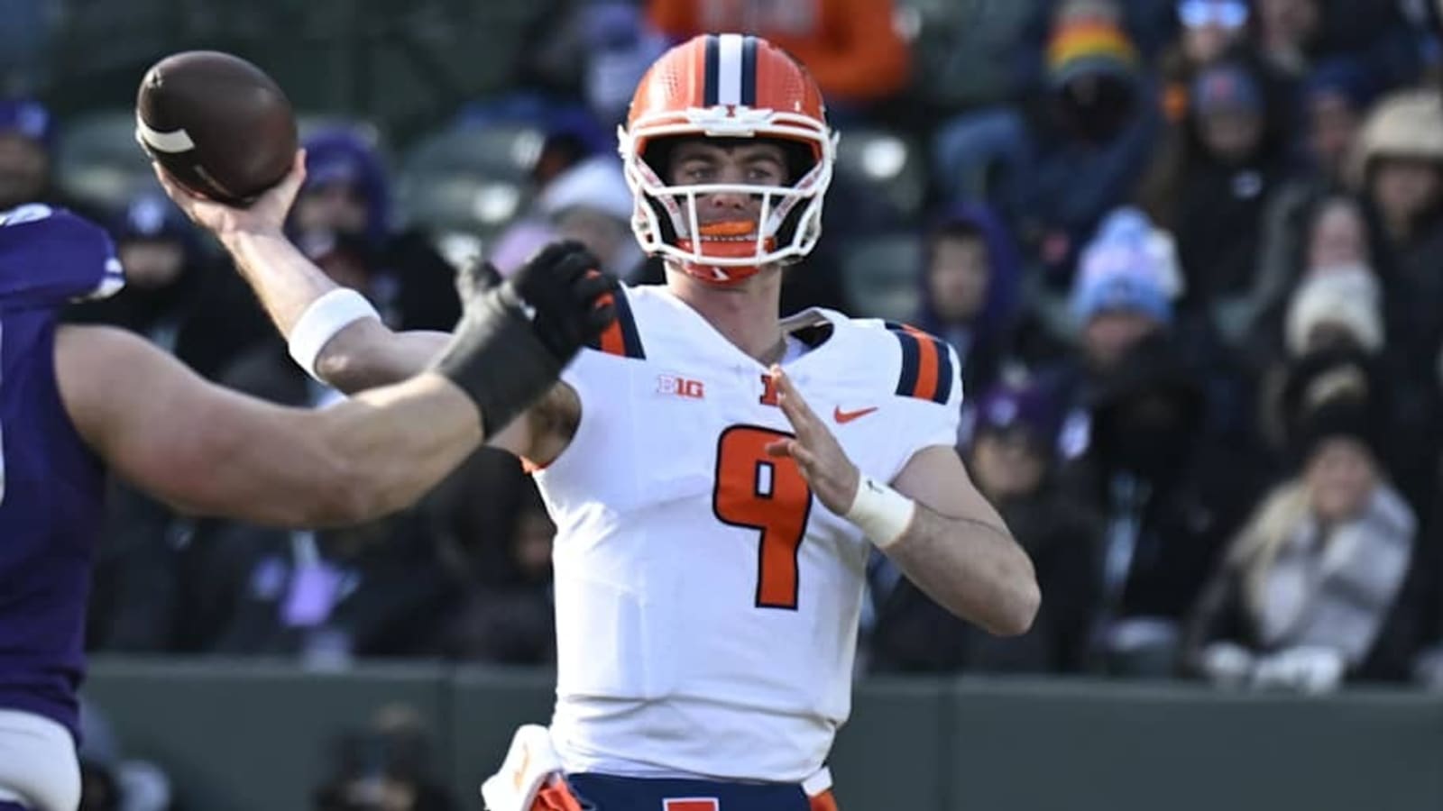 Illinois Football Unveiling Illinois Script Helmets for Citrus Bowl ...