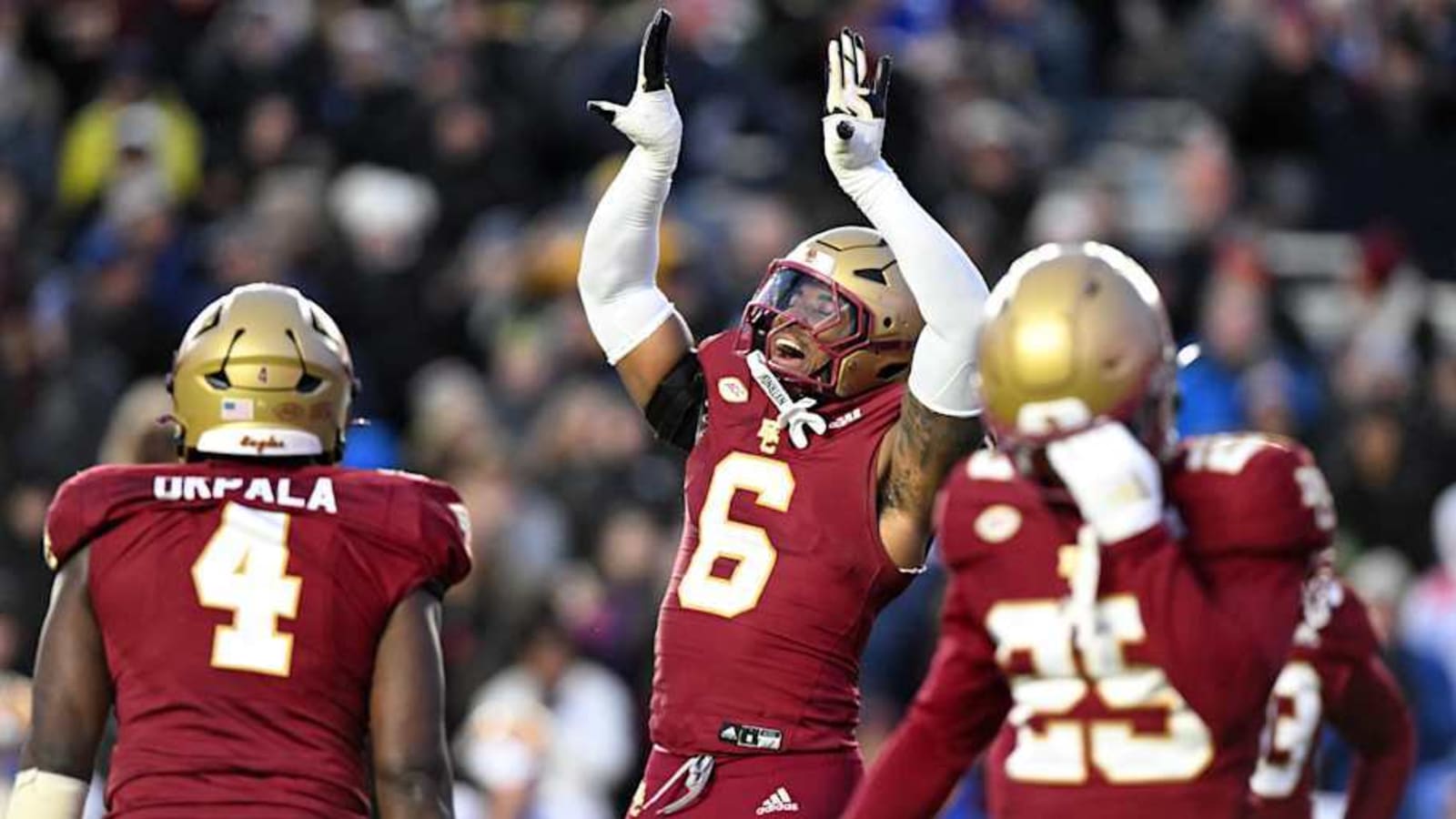 Can Donovan Ezeiruaku Become a First Round Prospect? Just a Minute ...
