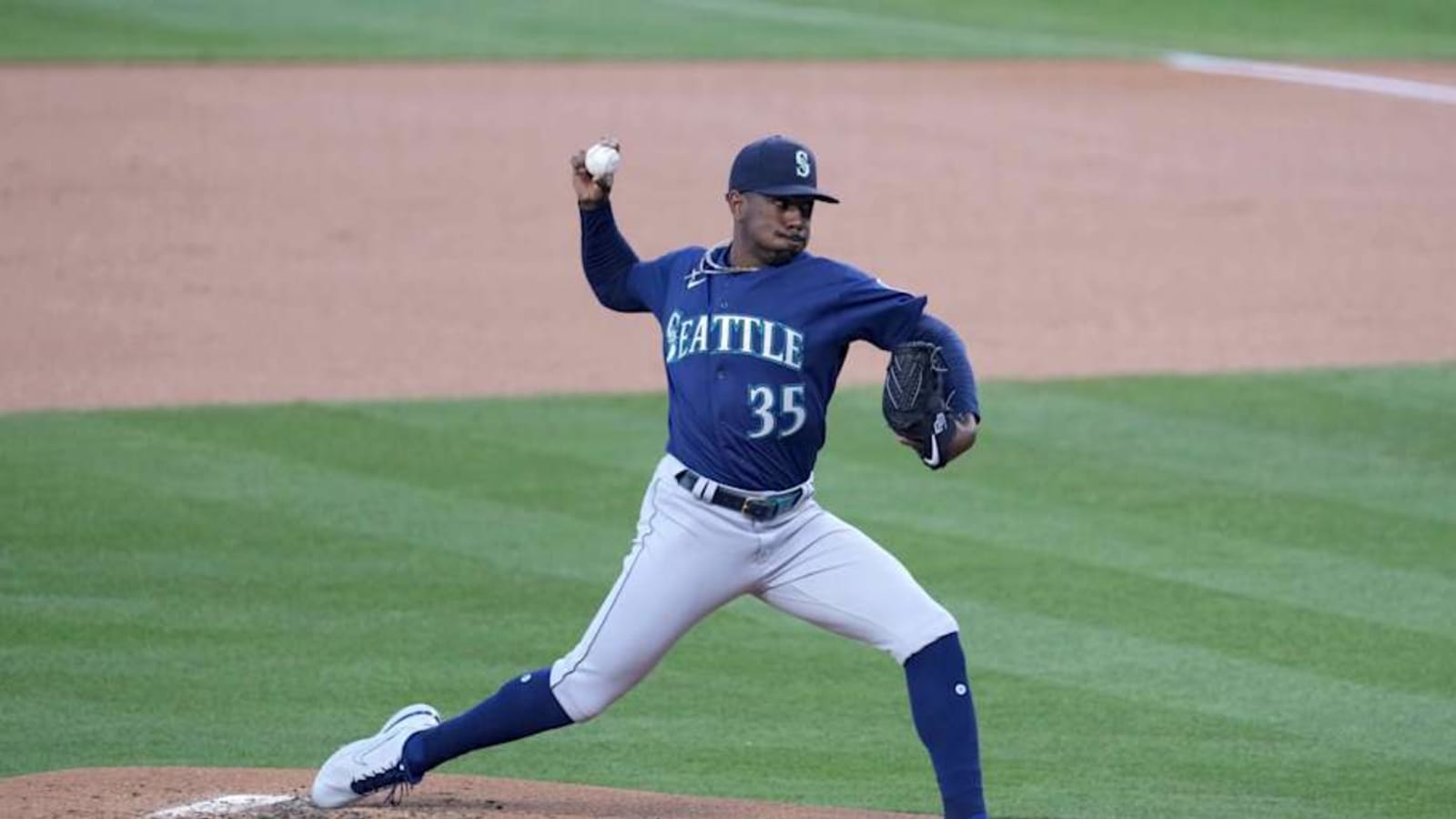 Former Seattle Mariners Major Trade Acquisition Working to Make MLB ...