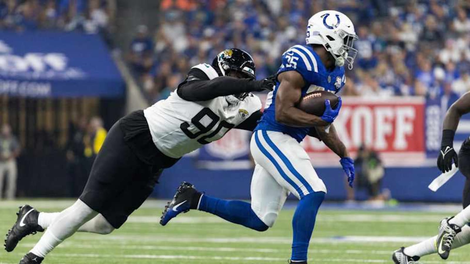 Nine Players Sign UFL Contracts Including Former Indianapolis Colts ...
