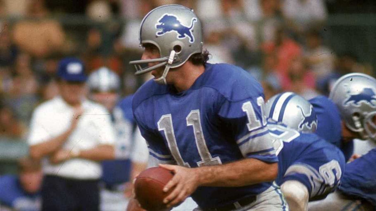 Former Lions quarterback and assistant coach Greg Landry has passed ...