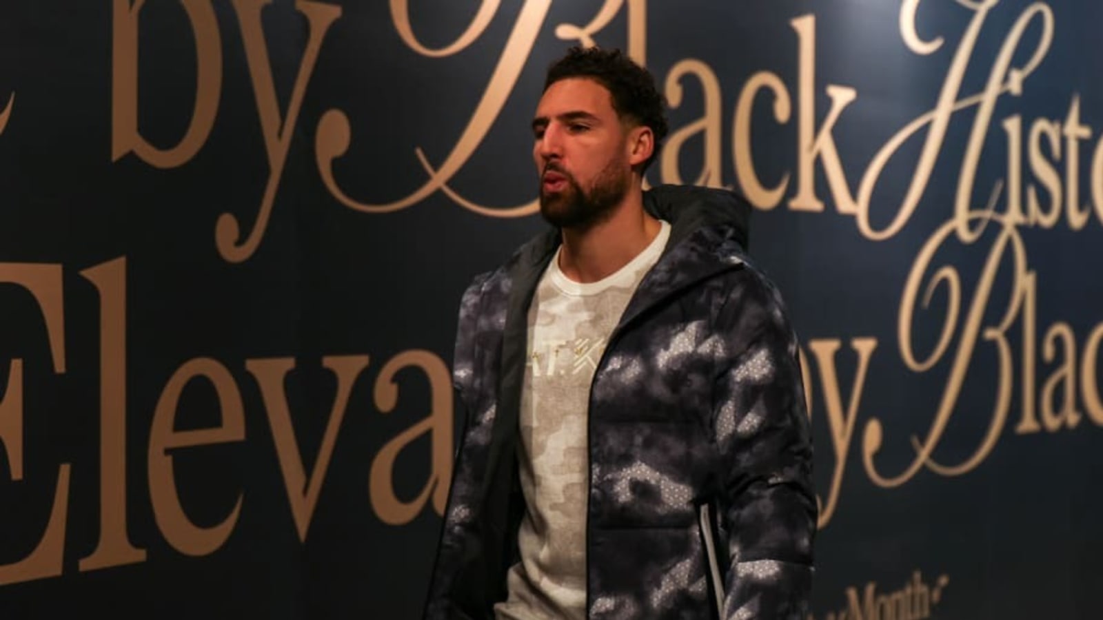 Photo Of Dallas Mavericks Star Klay Thompson Went Viral | Yardbarker