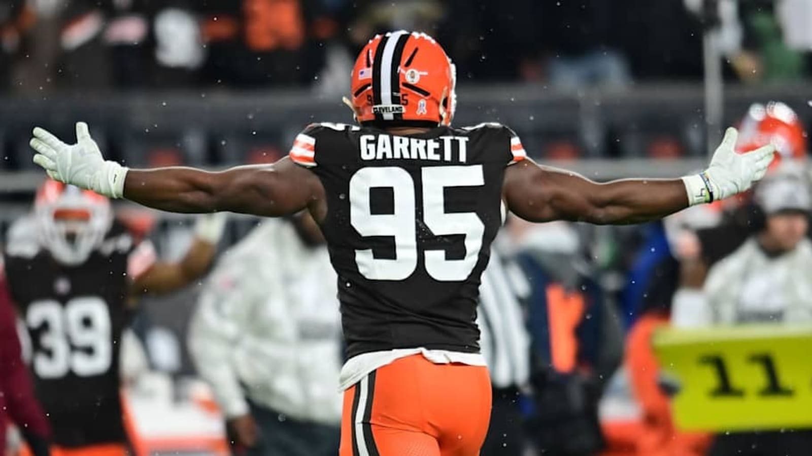 What could a Buffalo Bills' trade package for Myles Garrett look like ...